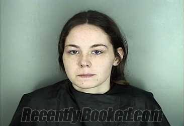 Recent Booking / Mugshot for OLIVIA DANIELLE CAPPS in Greenwood County ...