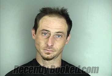 Recent Booking / Mugshot for ROBERT BRANDON HILLEY in Greenwood County ...