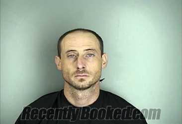 Recent Booking / Mugshot for ROBERT BRANDON HILLEY in Greenwood County ...