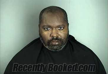 Recent Booking / Mugshot for SAMUEL ALONZO BUTLER in Greenwood County ...