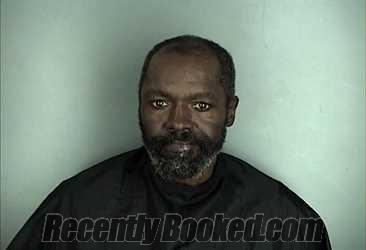 Recent Booking / Mugshot for SAMUEL ALONZO BUTLER in Greenwood County ...