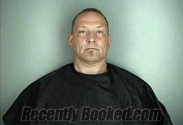Recent Booking / Mugshot for SCOTT CHRISTOPHER JOHNSON in Greenwood ...