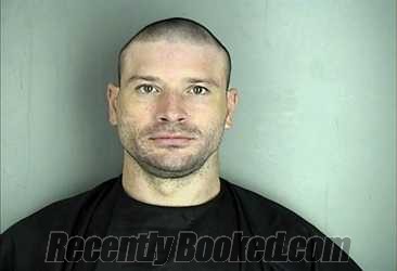 Recent Booking / Mugshot for STEPHEN PAUL TURNAGE in Greenwood County ...