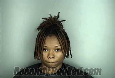Recent Booking / Mugshot for ZIONNAH BRESHAE KELLEY in Greenwood County ...