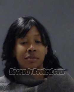 Recent Booking / Mugshot for SHYRINA DENISE DOWELL in Hunt County, Texas