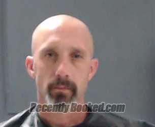 Recent Booking / Mugshot for DANIEL RAY MONTO in Hunt County, Texas