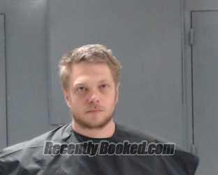 Recent Booking / Mugshot for AARON TAYLOR BLOUNT in Hunt County, Texas