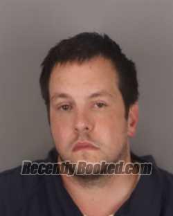 Recent Booking / Mugshot for JUSTIN MARTIN in Jefferson County, Texas