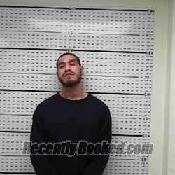 Recent Booking / Mugshot for GABRIEL ALEXANDER GARZA in Jim Wells ...