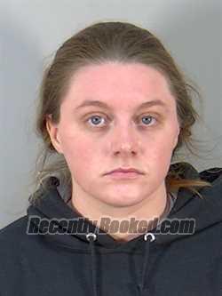 Recent Booking / Mugshot for RILEY ELIZABETH RUSHING in Lake County ...