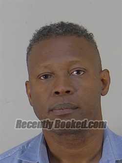 Recent Booking / Mugshot for EDRISS ESTIME in Lake County, Florida