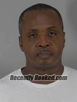 Recent Booking / Mugshot for SHERWIN RENALDO COLLINS in Lake County ...