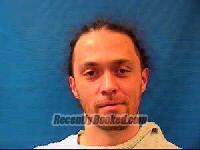 Recent Booking / Mugshot for DANIEL REY SETTLE in Kaufman County, Texas