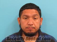 Recent Booking / Mugshot for Mathew Orosco in Kendall County, Texas