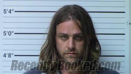 Recent Booking / Mugshot for Dustin Allen Lee in Kerr County, Texas