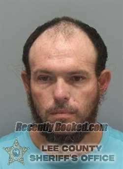 Recent Booking / Mugshot for STEVEN MICHAEL NEWMAN in Lee County, Florida