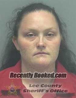 Recent Booking / Mugshot for HEATHER NICOLE RIORDAN in Lee County, Florida