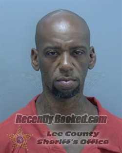 Recent Booking / Mugshot for ANTONIO JAMES ROLDAN in Lee County, Florida