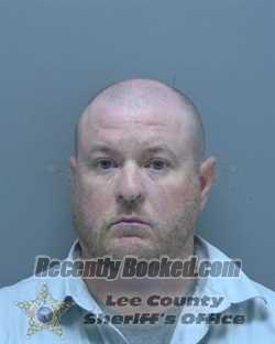 Recent Booking / Mugshot for MICHAEL CARL CROPPER in Lee County, Florida