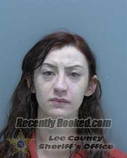 Recent Booking / Mugshot for EMALEE NICOLE POTTS in Lee County, Florida