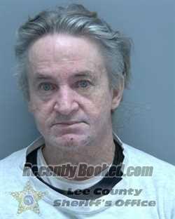 Recent Booking / Mugshot for MARK HARTLEY SMITH in Lee County, Florida