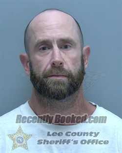 Recent Booking / Mugshot for STEVEN B KENT in Lee County, Florida