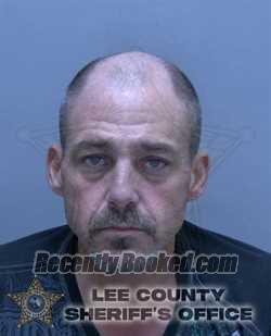 Recent Booking / Mugshot for JOSHUA REESER in Lee County, Florida
