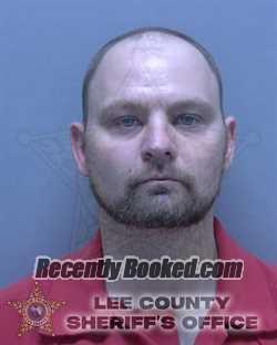 Recent Booking / Mugshot for DUSTIN BERNELL CLOUGH in Lee County, Florida