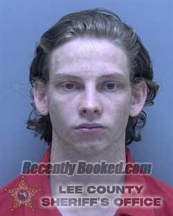 Recent Booking / Mugshot for SKYLER BRYCE PELLERITO in Lee County, Florida