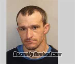 Recent Booking / Mugshot for ROBERT EARL ADAMS in Leon County, Florida