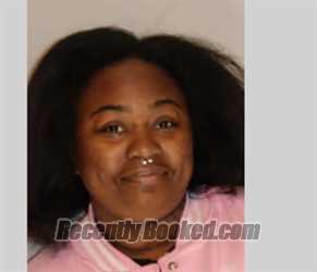 Recent Booking / Mugshot for NIALAH LASHANDRA ROBINSON in Leon County, Florida