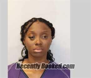 Recent Booking / Mugshot for ALEXIS SHAREYA TIMOTHEE in Leon County ...