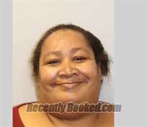 Recent Booking / Mugshot for YOLANDA D GORDON in Leon County, Florida