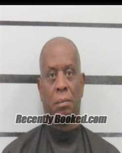 Recent Booking / Mugshot for THOMAS GREGORY BOLDEN in Lubbock County, Texas
