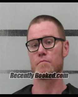 Recent Booking / Mugshot for JUSTIN EVERETT in Lubbock County, Texas