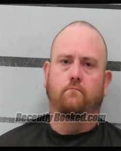Recent Booking / Mugshot for MICHAEL GRIZZELL in Lubbock County, Texas
