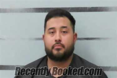 Recent Booking / Mugshot for AARON CHRISTOPHER LOPEZ in Lubbock County ...