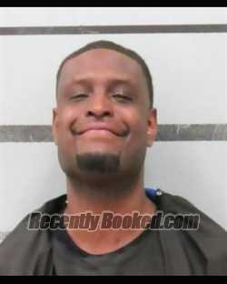 Recent Booking / Mugshot for ANTWON MARTIN in Lubbock County, Texas