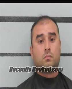 Recent Booking / Mugshot for SAUL RODRIGUEZ in Lubbock County, Texas