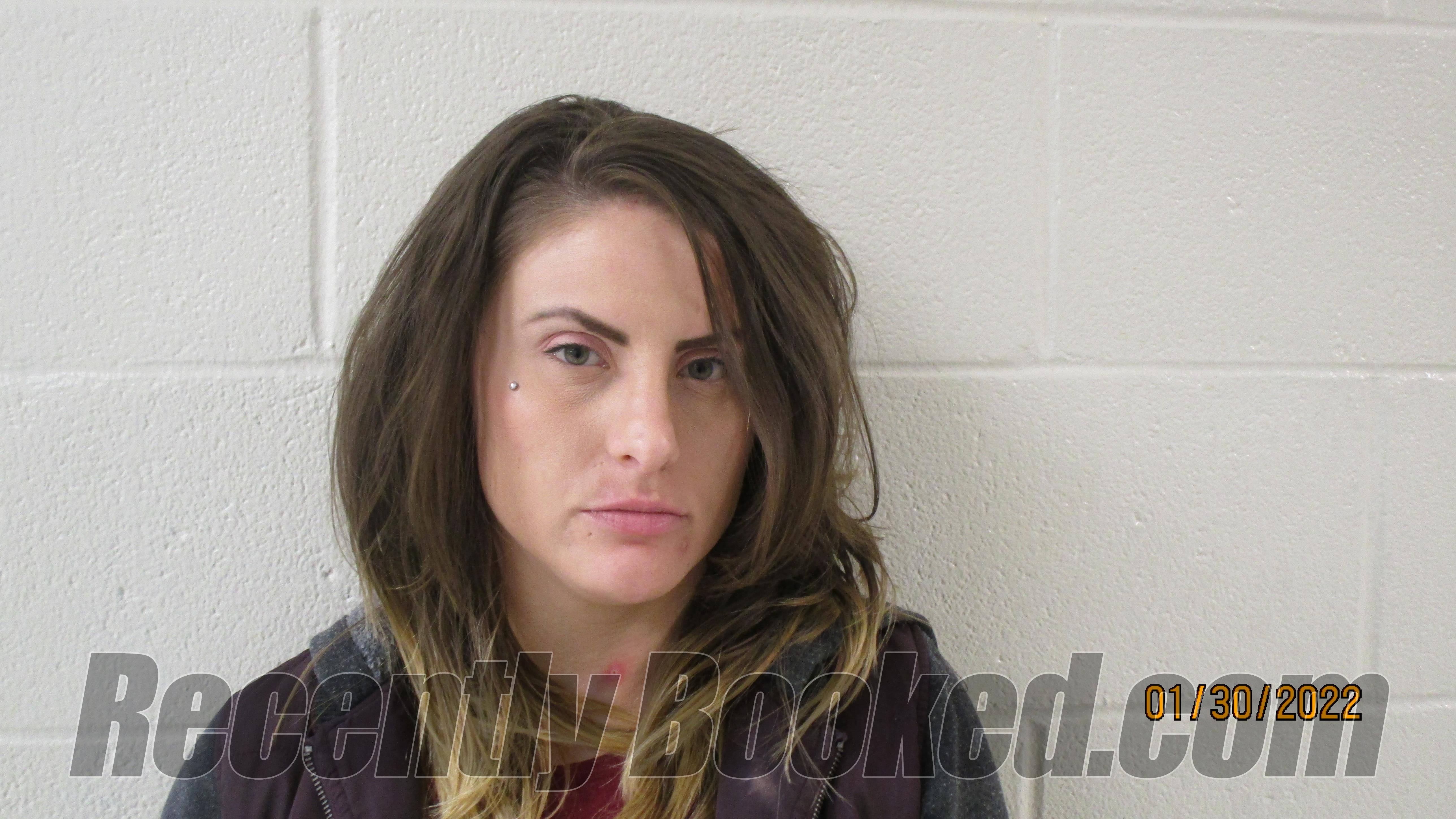 Recent Booking / Mugshot for SUMMER RENEA COLLINS in Martin County, Texas