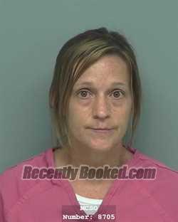 Recent Booking / Mugshot for AMANDA RENEE HUTTO in Montgomery County, Texas