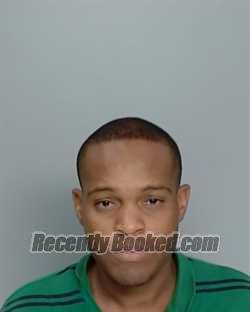 Recent Booking / Mugshot for DONELL BROWN in Nueces County, Texas
