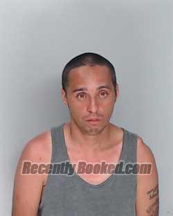 Recent Booking / Mugshot for ELIAS PAGUADA in Nueces County, Texas