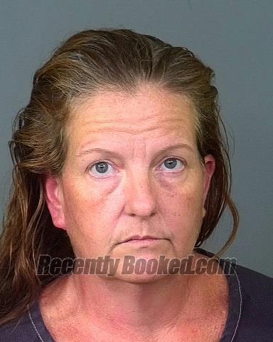 Recent Booking / Mugshot for KIMBERLY DAWN OFFUTT in Manatee County ...