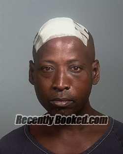 Recent Booking / Mugshot for LEROY ANDRE BUTLER in Manatee County, Florida