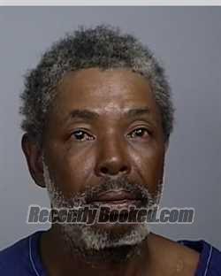 Recent Booking / Mugshot for REGINALD LASHAY RILEY in Manatee County ...
