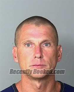 Recent Booking / Mugshot for SCOTT ANDREW COMBS in Manatee County, Florida