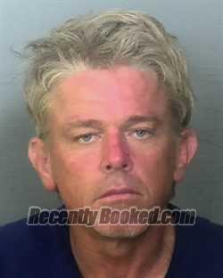 Recent Booking / Mugshot for MICHAEL ALAN MILLER in Manatee County, Florida