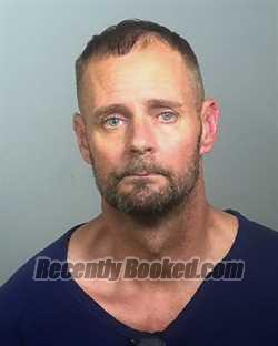 Recent Booking / Mugshot for ERIC MATTHEW WORDEN in Manatee County, Florida