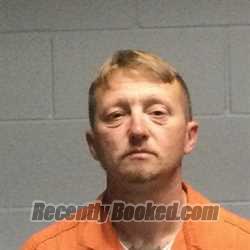 Recent Booking / Mugshot for DUSTIN BRYNE HARVEY in Polk County, Texas